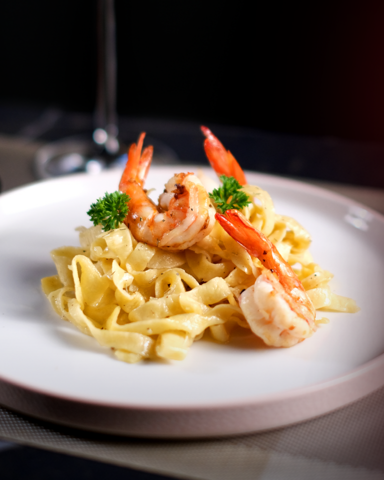The Secret of Perfect Prawn Aglio Olio with Sub-Zero & Wolf - Sub-Zero ...